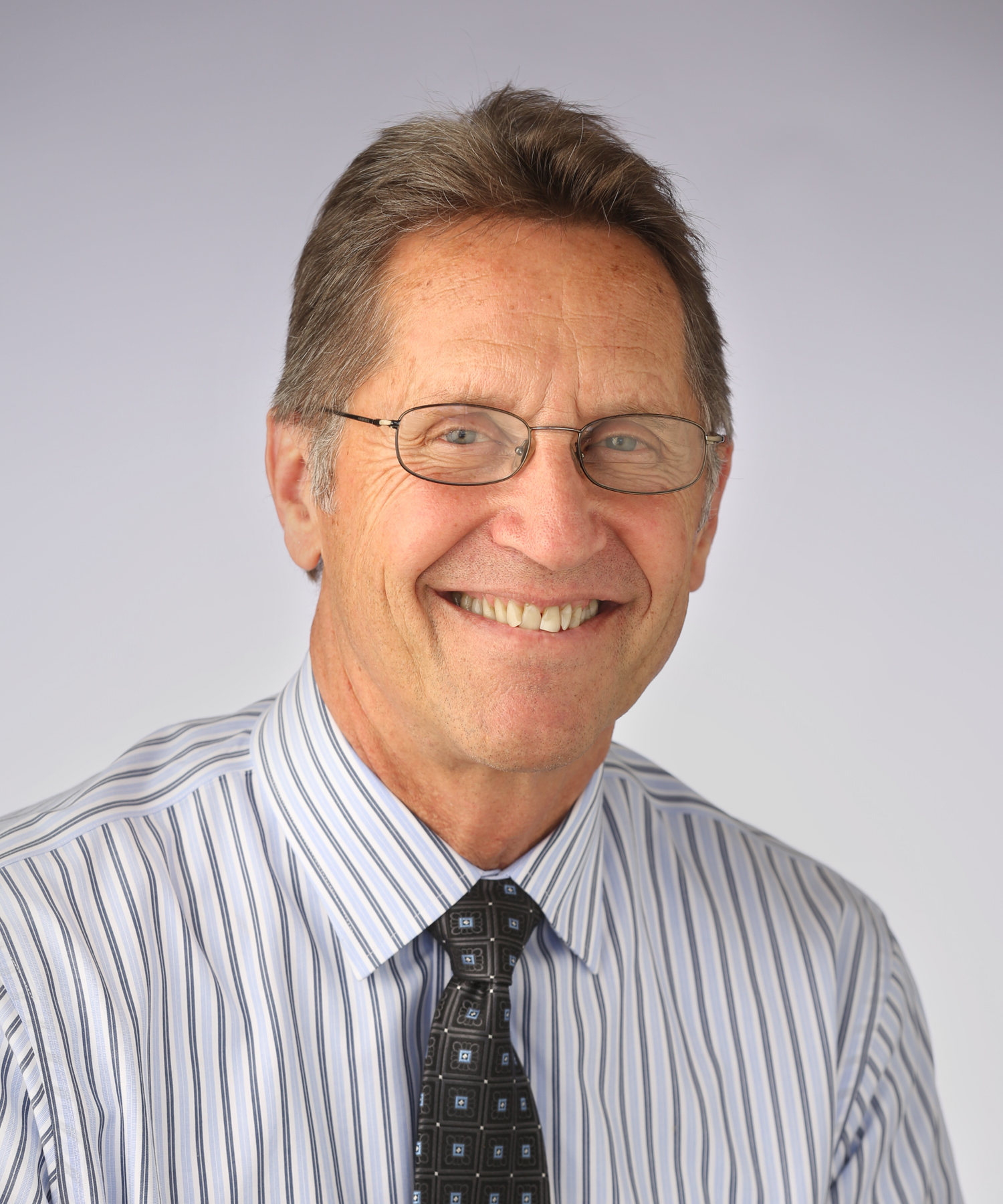 Meet Oral Surgeon Dr. Carl Runyon | Walnut Creek & Danville CA